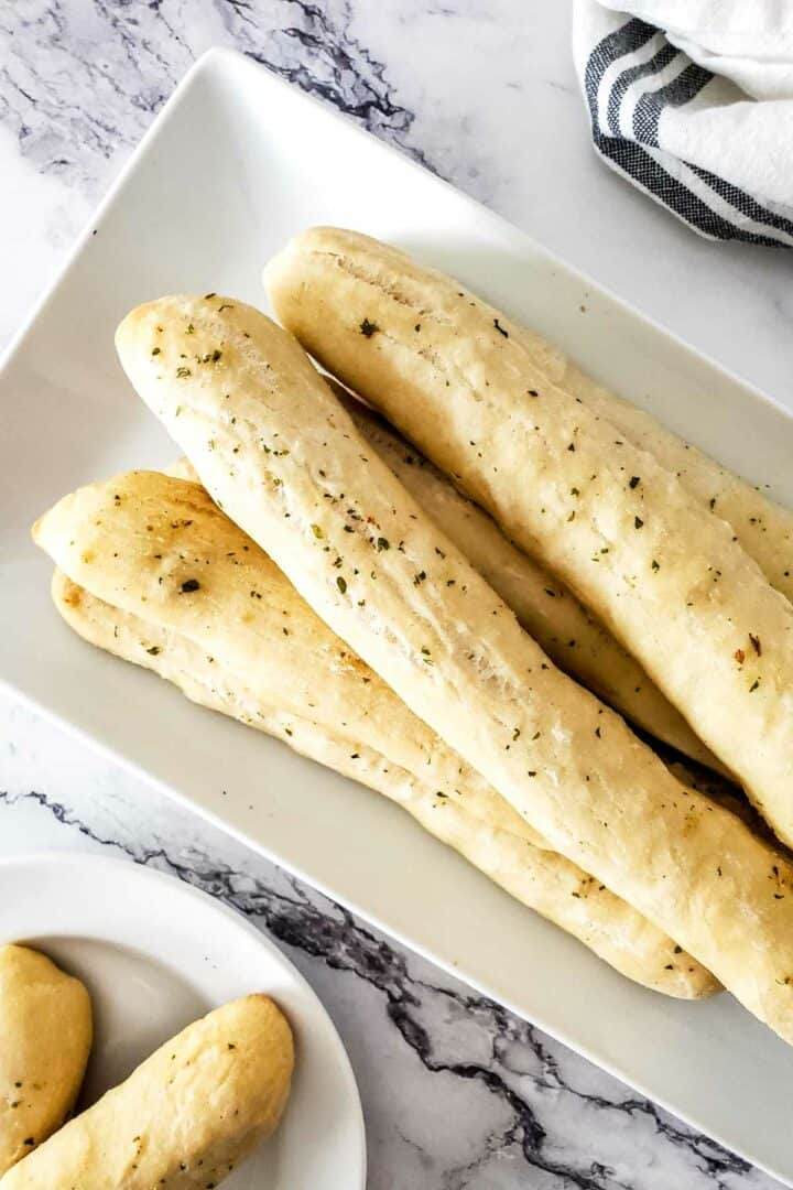 Homemade Breadsticks with Garlic Butter I Knead Bread