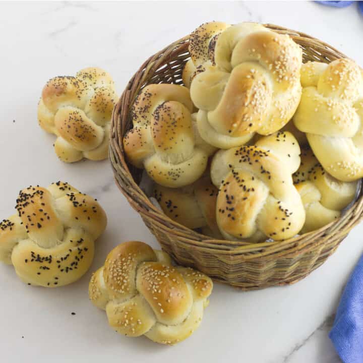Everyday Challah Rolls I Knead Bread