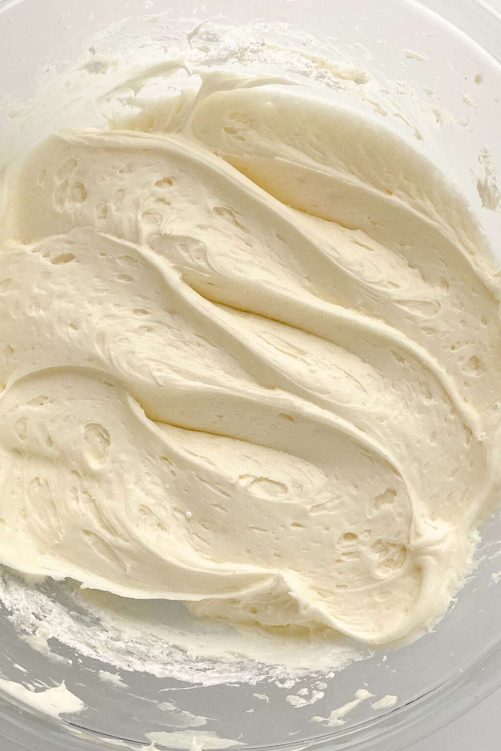 Cream Cheese Buttercream Frosting – I Knead Bread